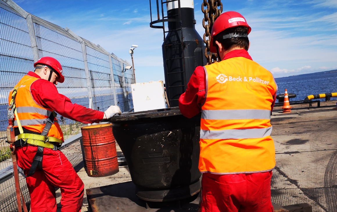 Sea shipping of machinery equipment | Beck & Pollitzer